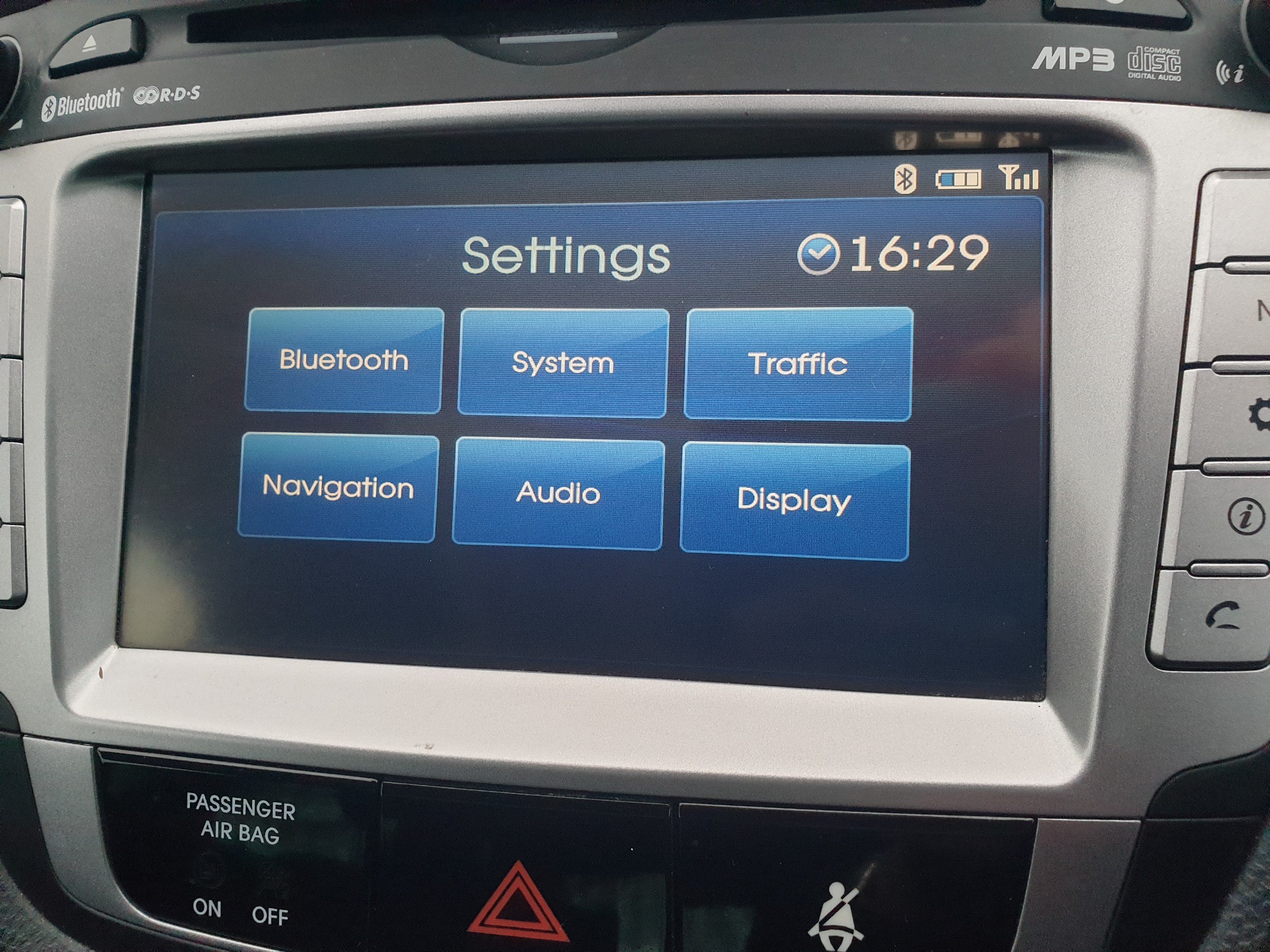 Sold 2011 Hyundai ix35 Premium Nav 2.0 CRDi 4WD 5-Door, Maidstone, Kent ...